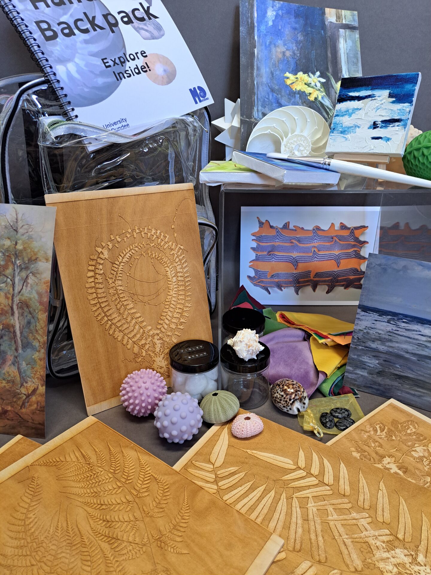 Creating a sensory backpack - Museums Galleries Scotland