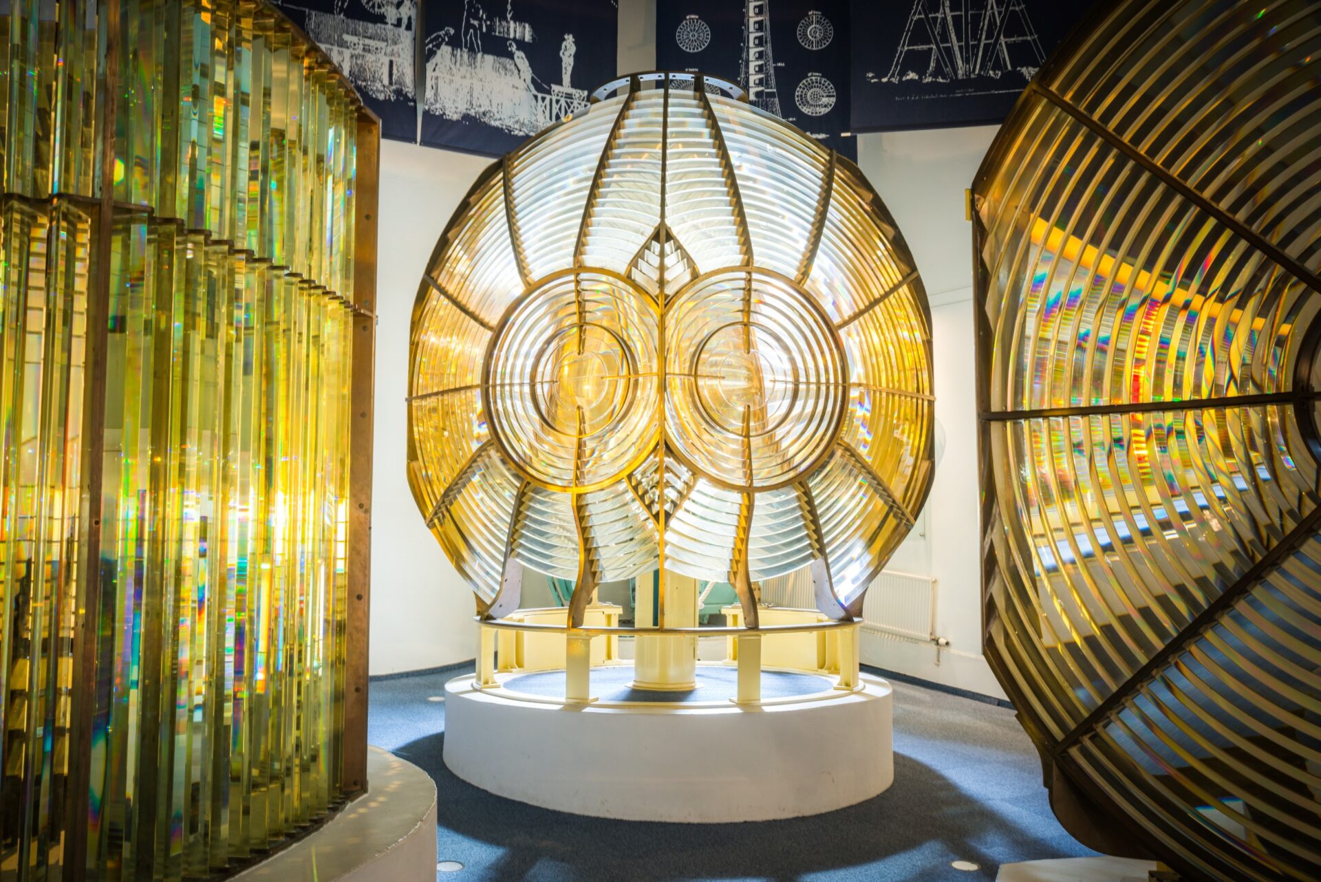 Converting gallery lighting to LED - Museums Galleries Scotland